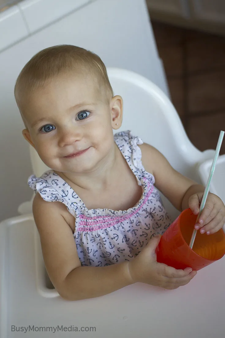 How to Teach your Baby to Drink from a Straw