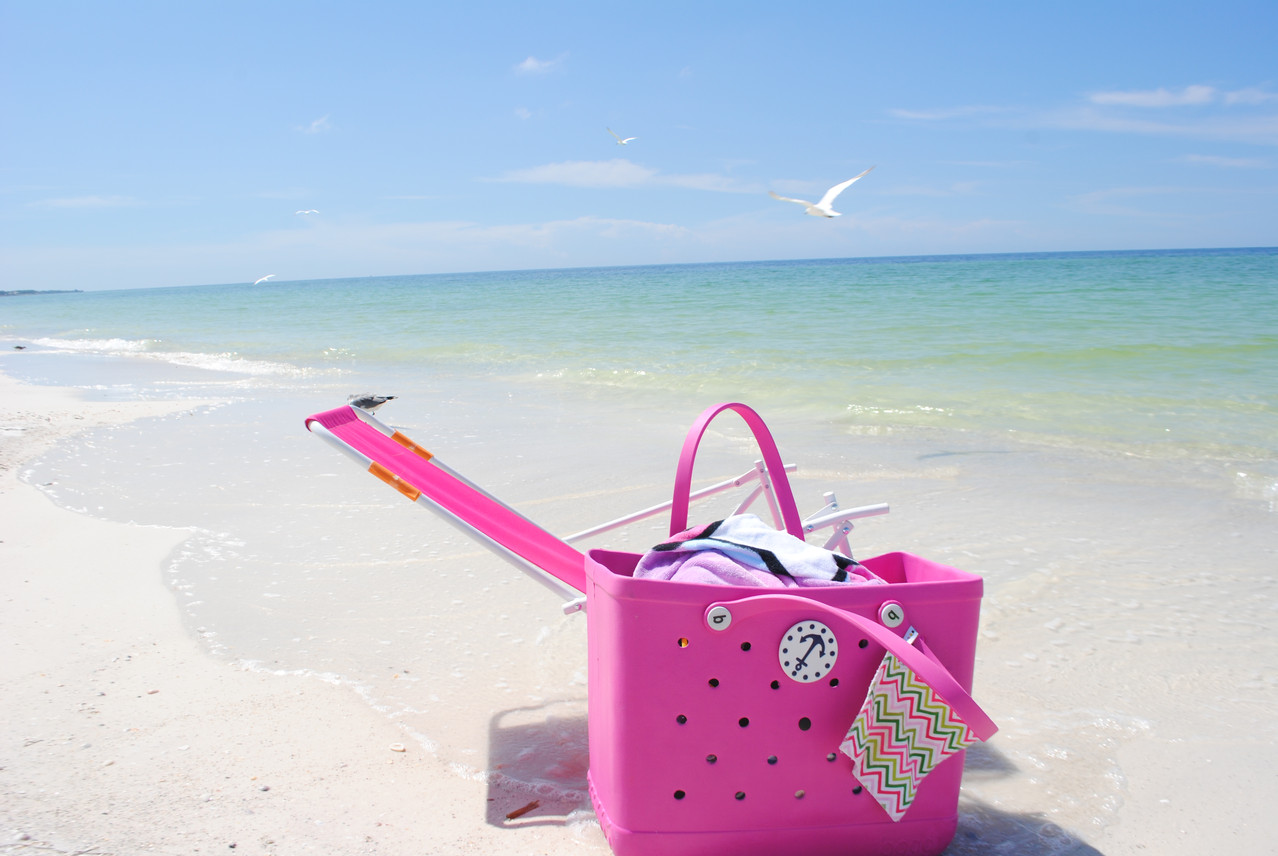 Genius Products you NEED for your Next Trip to the Beach