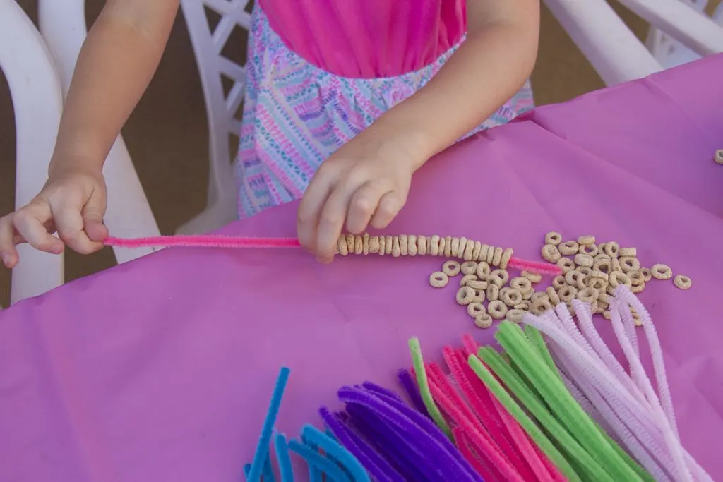 DIY Cheerios Treat Bracelets