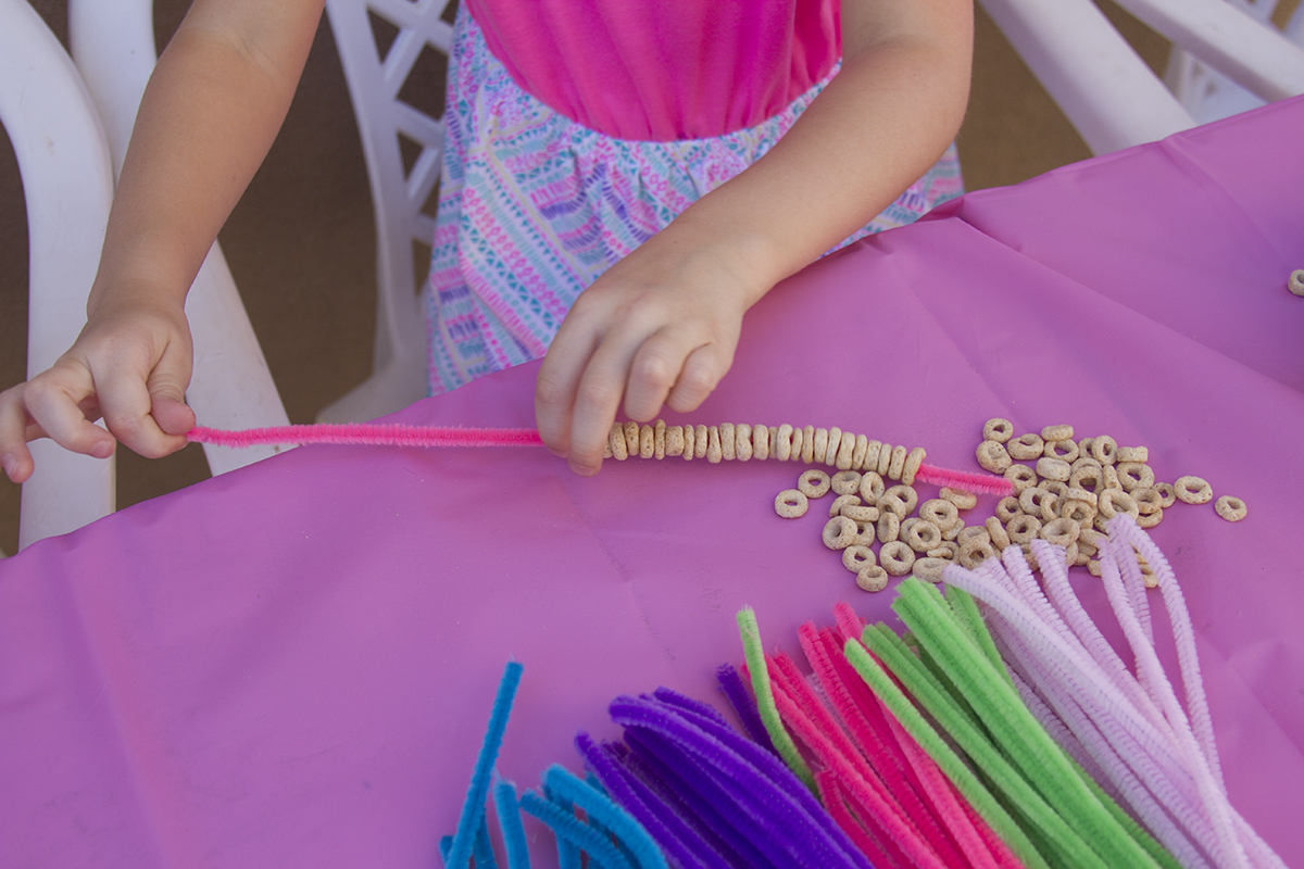 DIY Cheerios Treat Bracelets