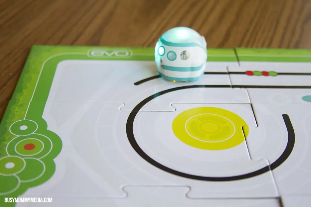 Ozobot Evo starter pack Review - Coding Fun for Kids!