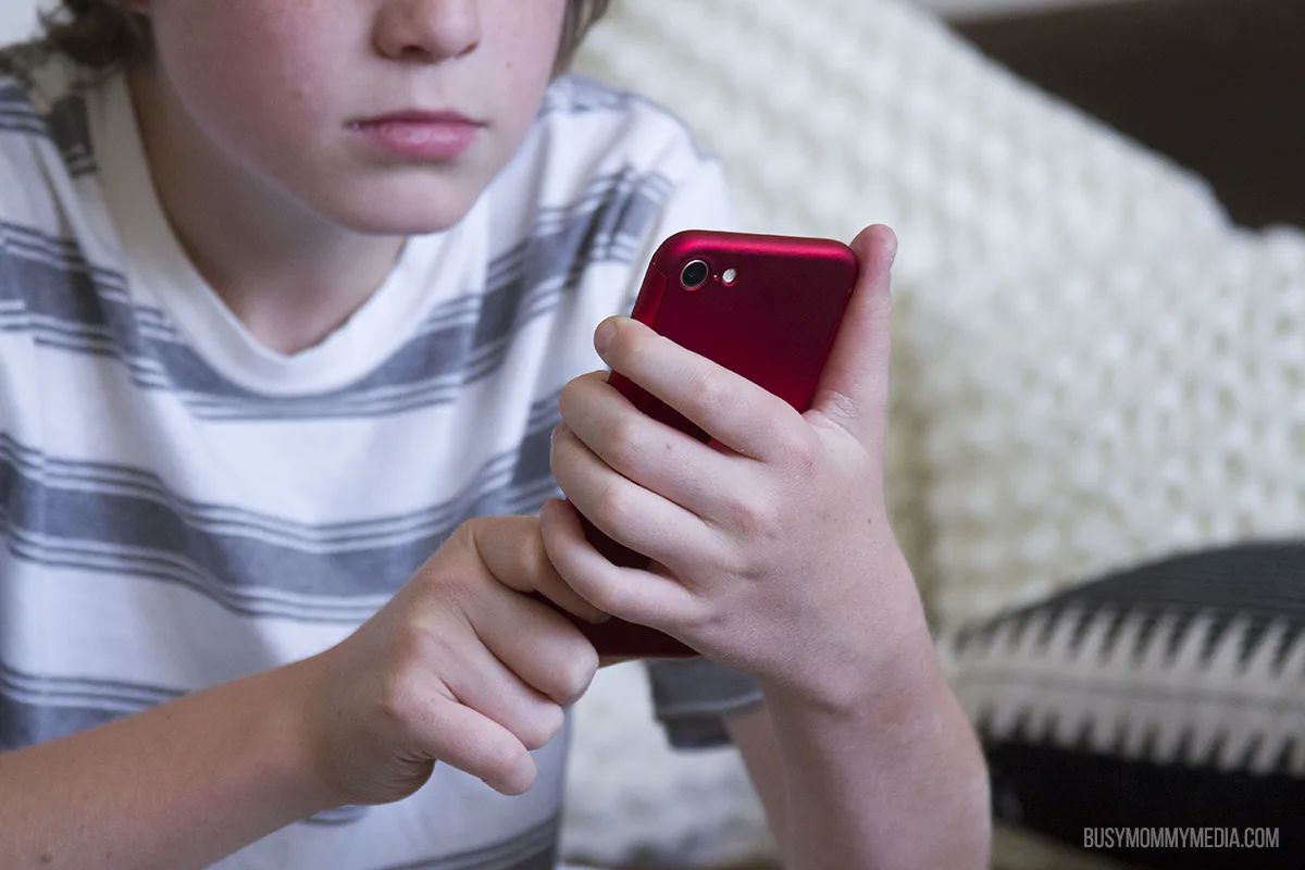 How to Teach Kids to Use Cell Phones Responsibly