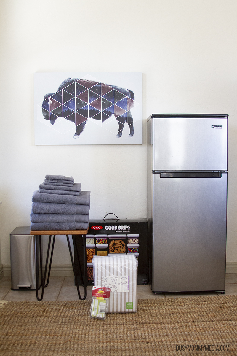 College Essentials that Make a Dorm Room Feel Like Home