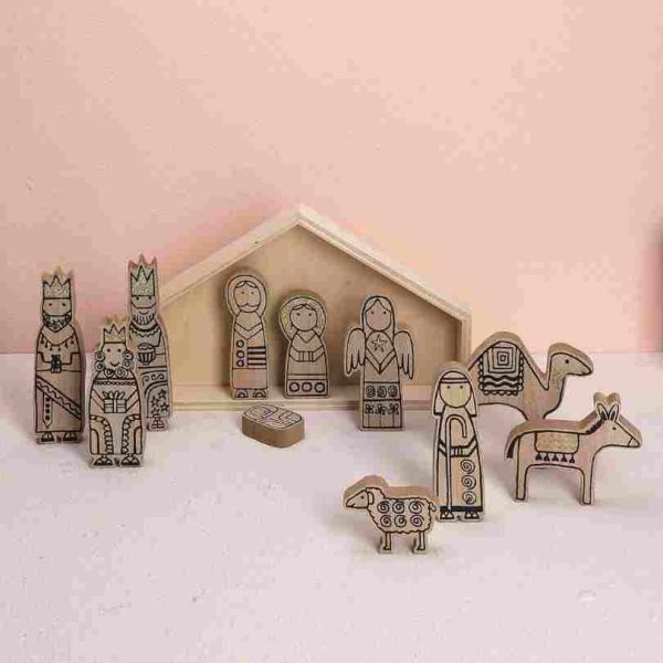 15+ of the Best Nativity Sets for Kids